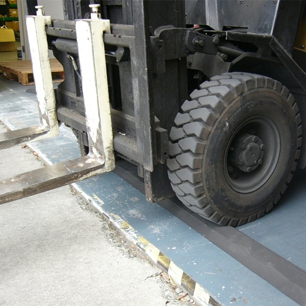 SpillTech Kits and Absorbents - pH7 - Neutralising Hazards