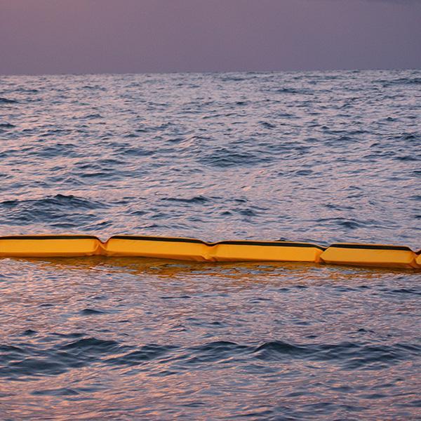 Chatoyer Containment Boom - 600mm - pH7 - Neutralising Hazards