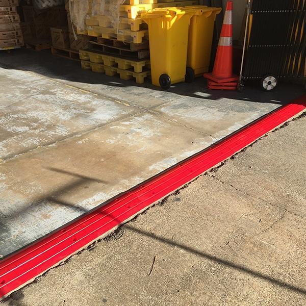 SpillTech® Ultra-Bund® - pH7 - Neutralising Hazards